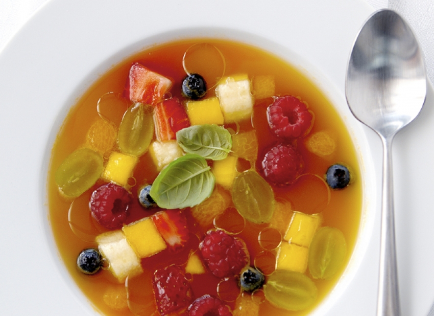 Minestrone de fruits au sirop d'orange | Intermarché